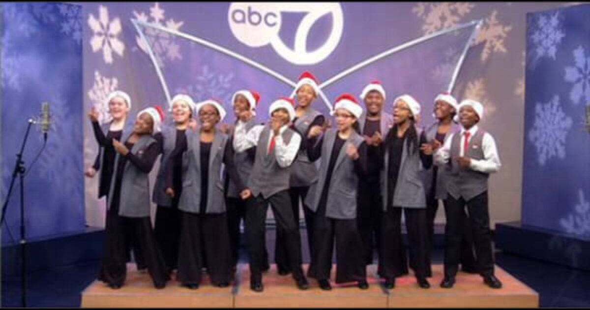 The Englewood Neighborhood Choir brings holiday… | Uniting Voices